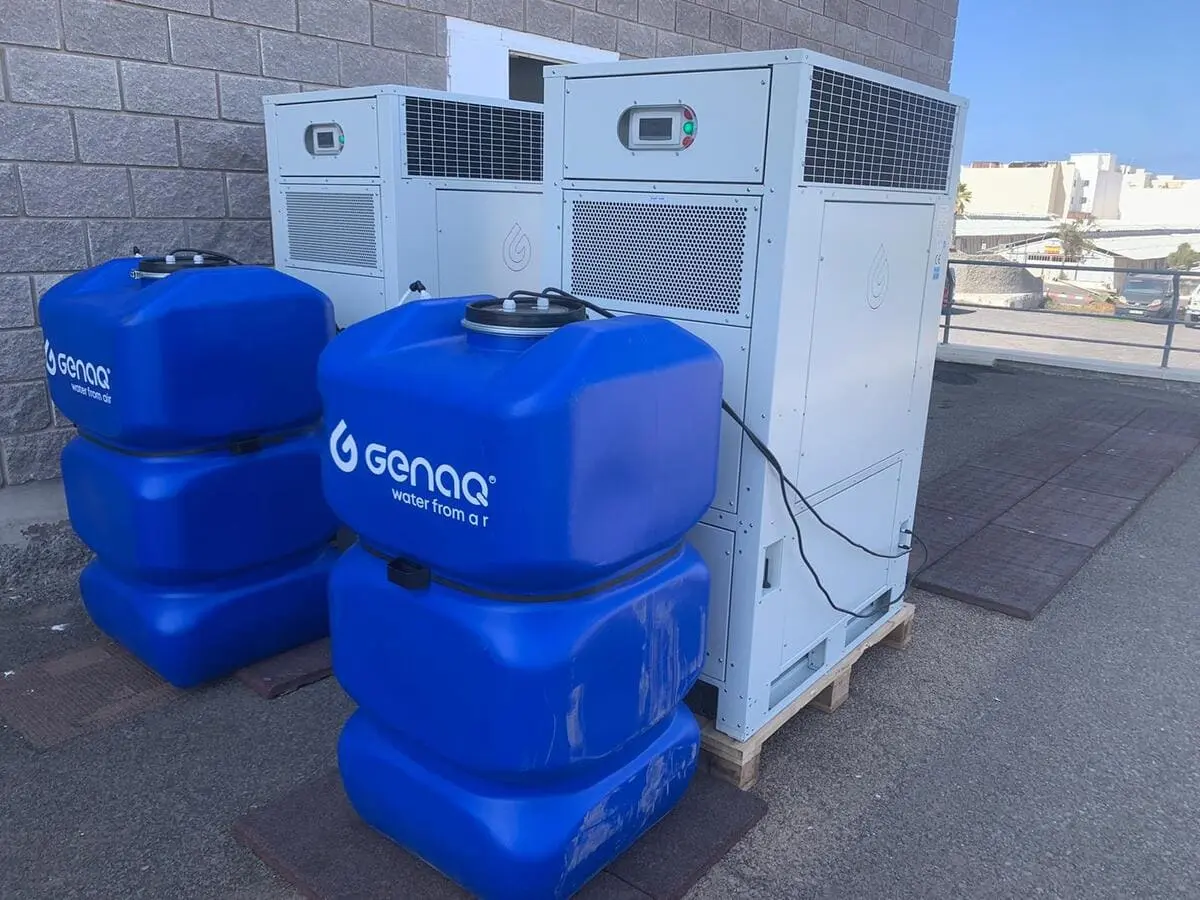 Atmospheric water generator by GENAQ. Get water from air.